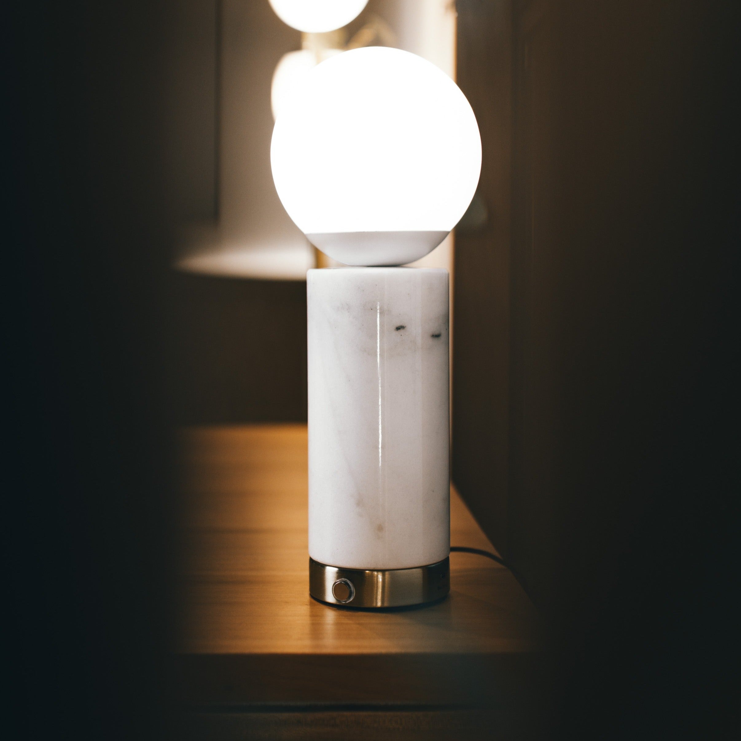 Marble Glow Table Lamp – Ozarké